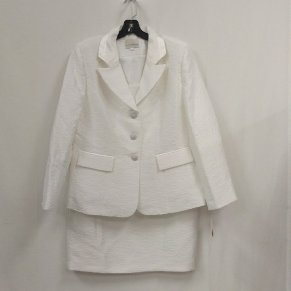 Giovanna Collection | Skirts | Giovanna Apparel 2piece Brocade Skirt ...